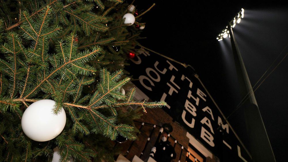 Fulham FC - Merry Christmas From The Fulham Family