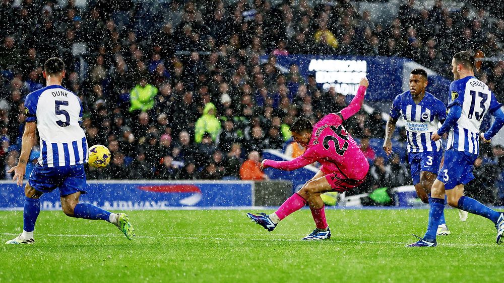 Fulham FC - Goal Of The Month Vote: October