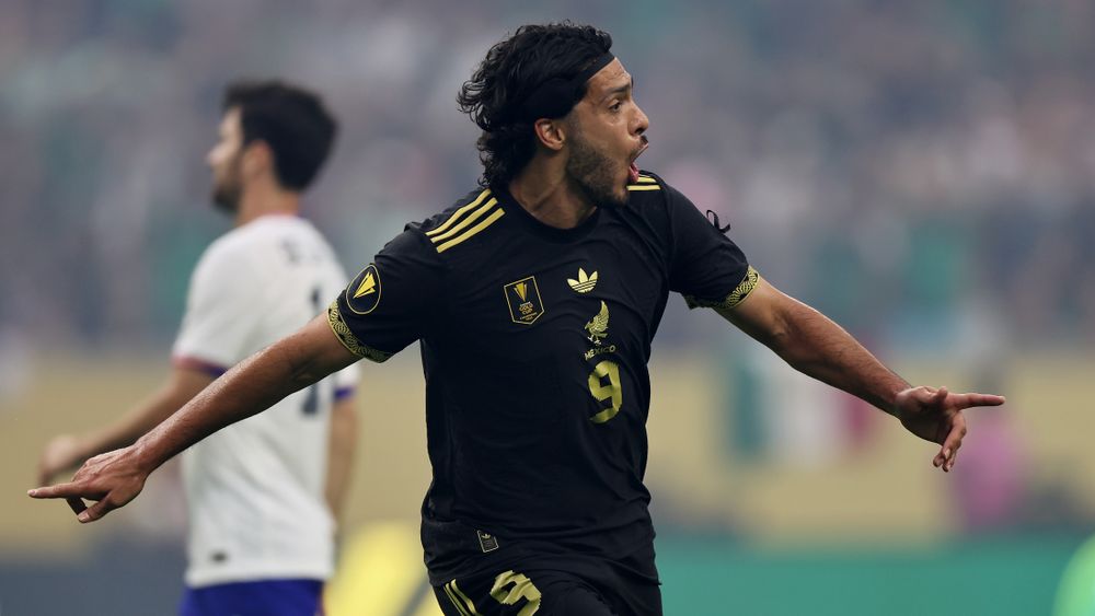 Fulham FC - Internationals: Raúl helps Mexico to 10th Gold Cup title