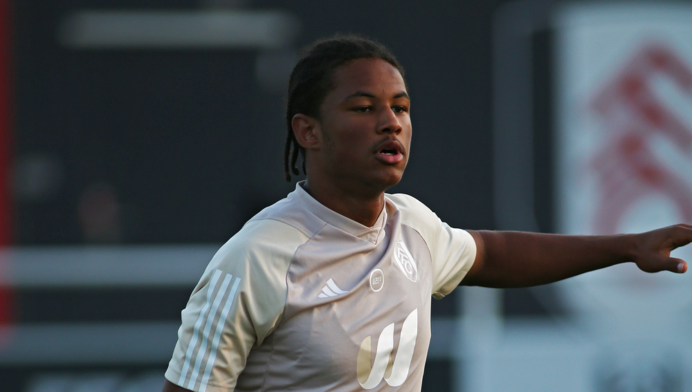 Fulham FC - Amissah: Team Spirit