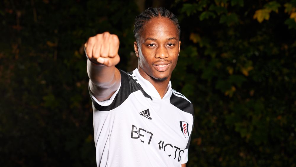 Fulham FC - Terence Kongolo Signs