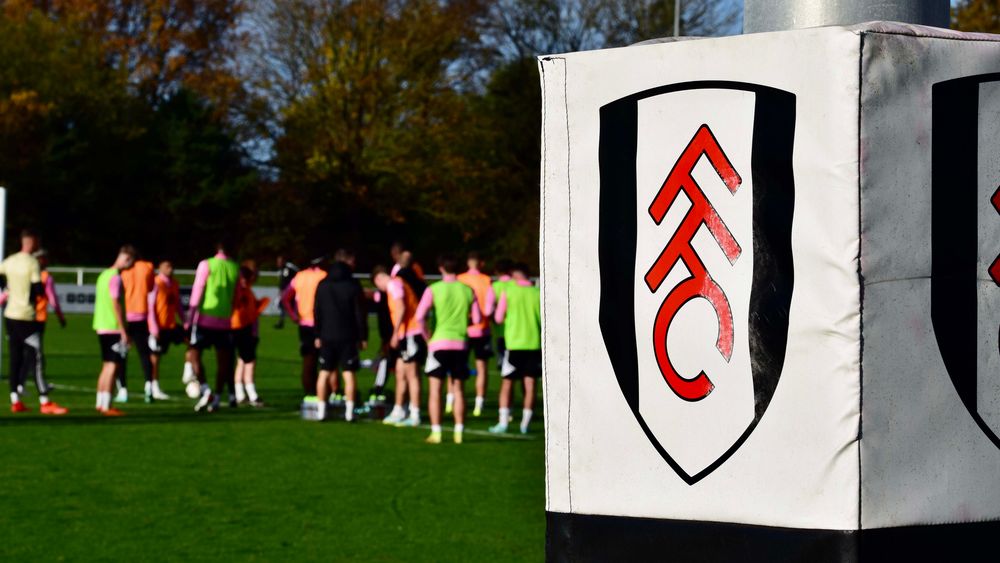 Fulham FC - Squad Heads To Portugal