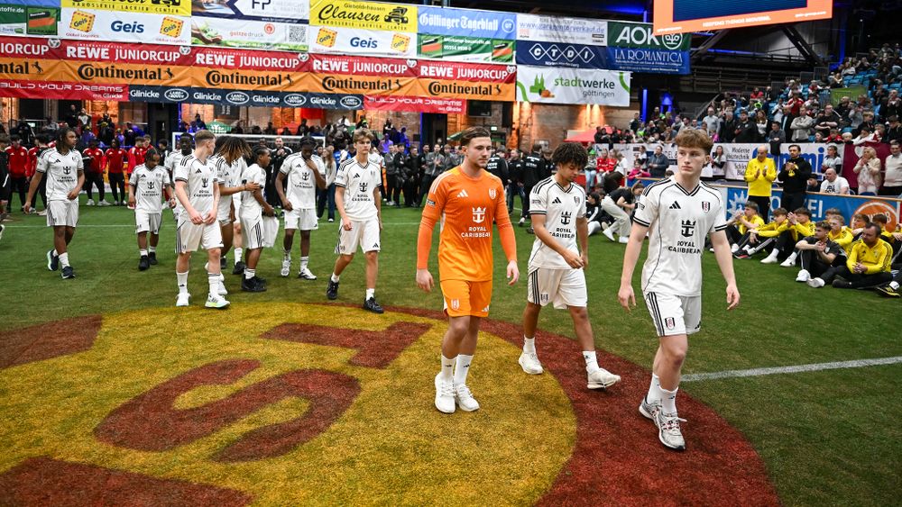 Fulham FC - U18: Successful Sunday at Rewe Junior Cup