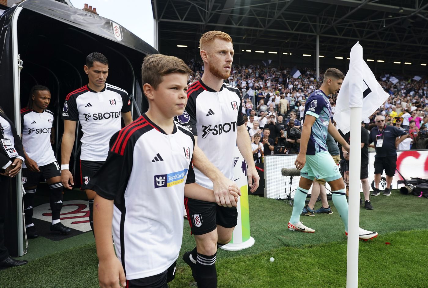 Fulham FC - Mascot Experiences
